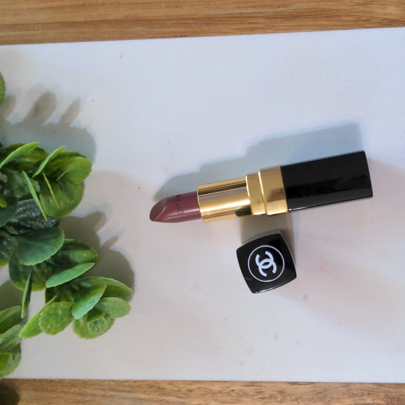 CHANEL | Makeup | Chanel Rouge Coco Lipstick 436 Maggy | Poshmark